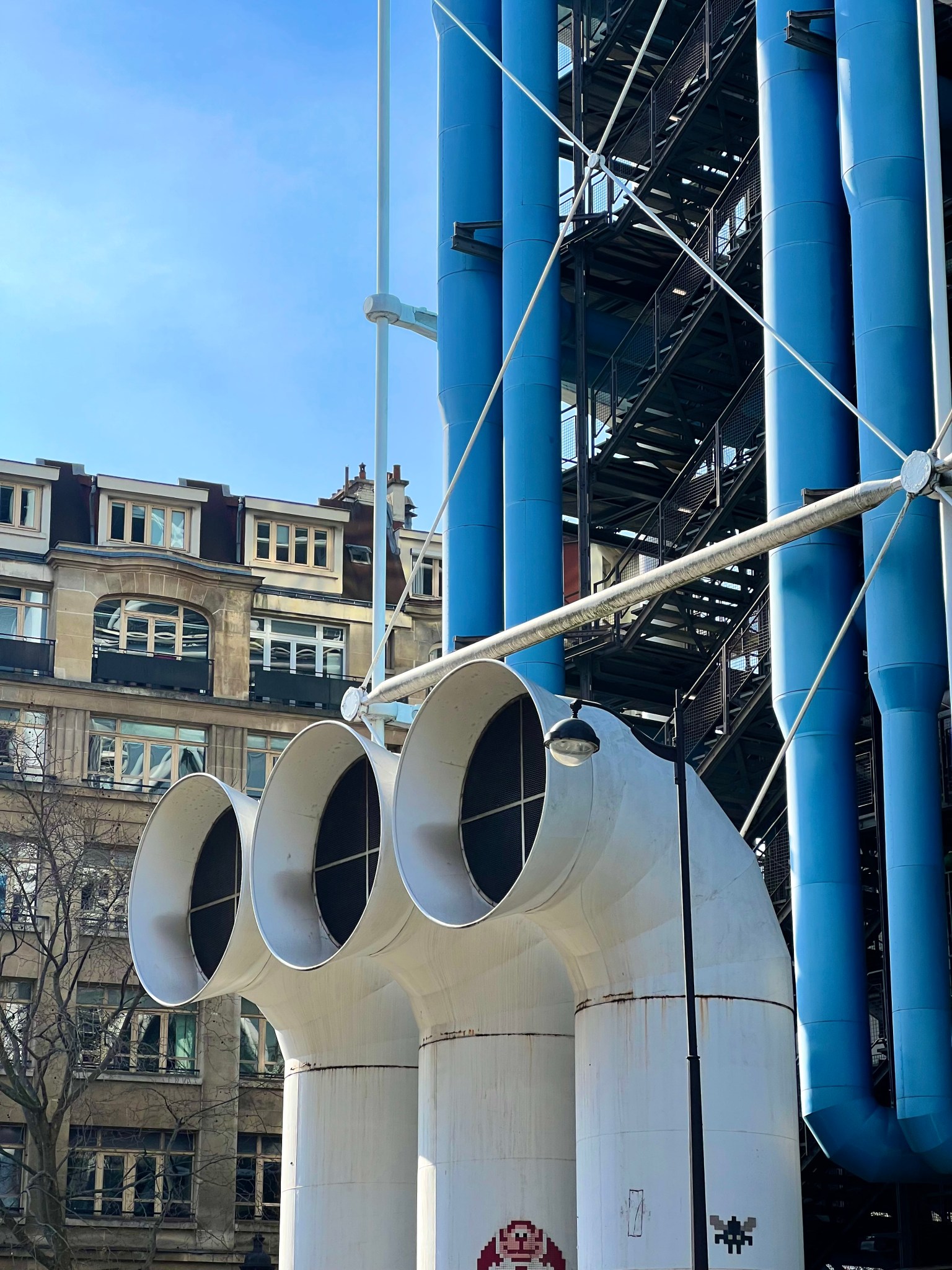 A Journey Through the Centre Pompidou’s Dynamic Architecture and ...