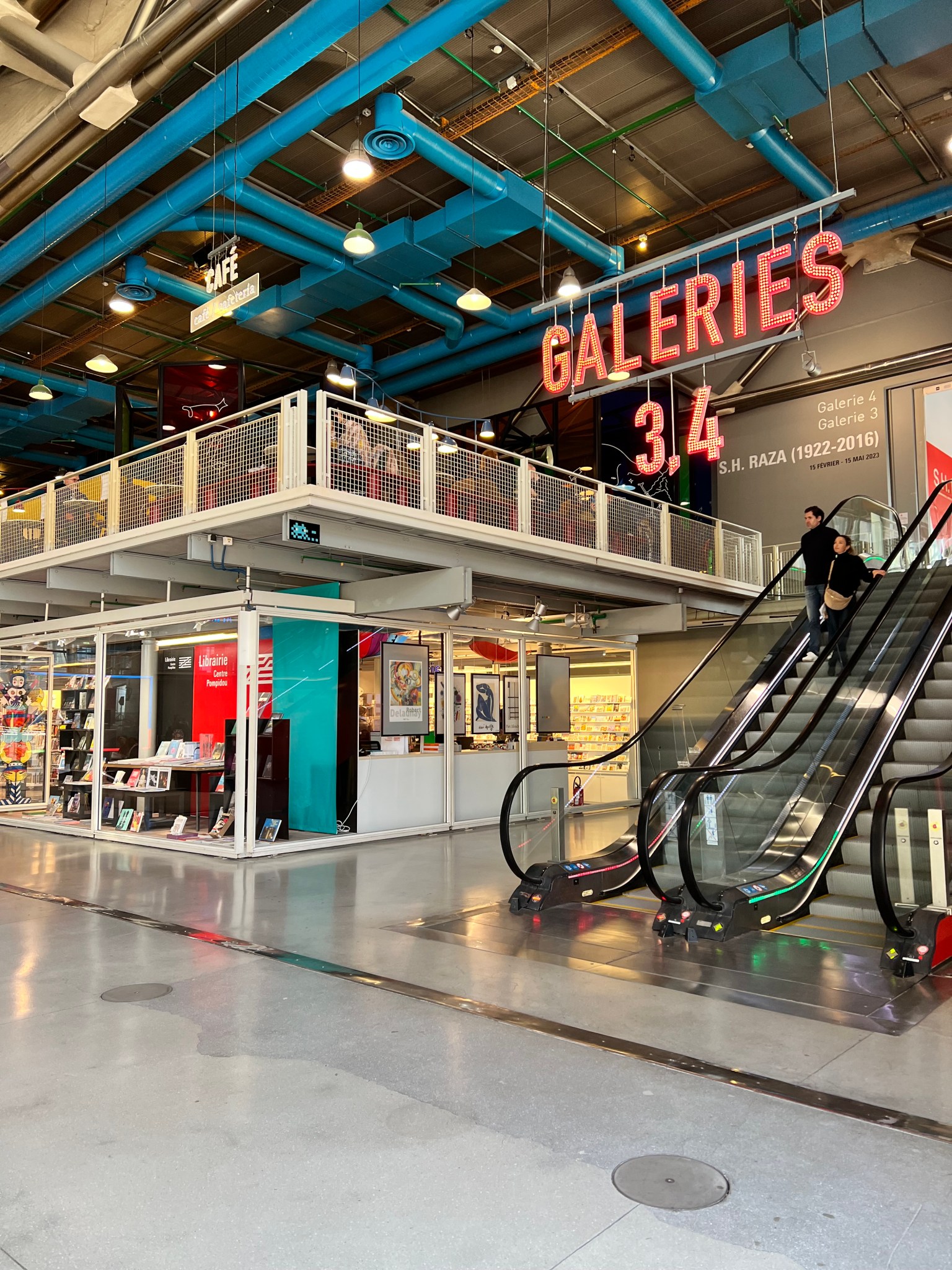 A Journey Through the Centre Pompidou’s Dynamic Architecture and ...